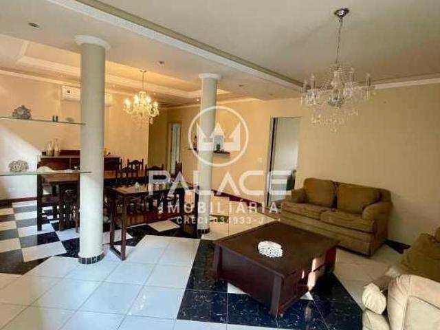 Casa de rua: / Residencial / Nova Piracicaba