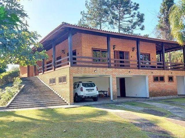 Casa de tijolo de barro