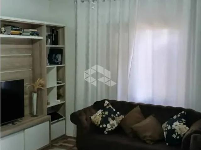 Casa de tres dormitorios a venda
