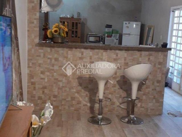 Casa de um Dormitório no bairro Jardim dos Lagos