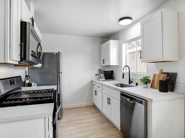 Casa De Ventura 1 Bedroom Apartment for Rent at 3098 Channel Dr, Ventura, CA 93003
