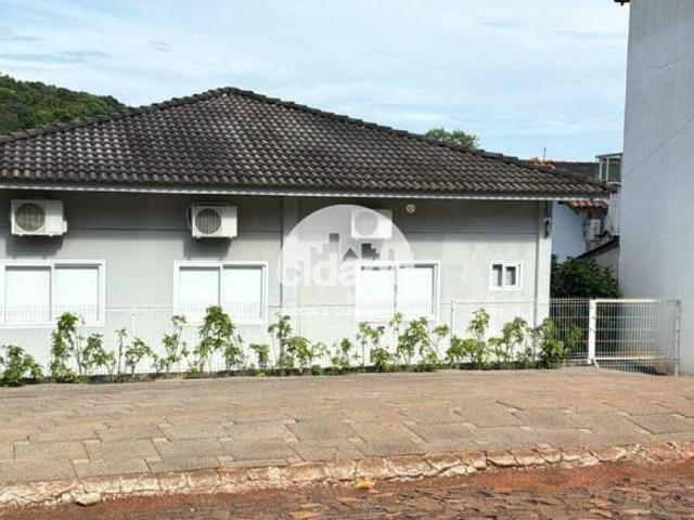 CASA DE VERANEIO A VENDA EM NOVA PRATA DE IGUAÇU
