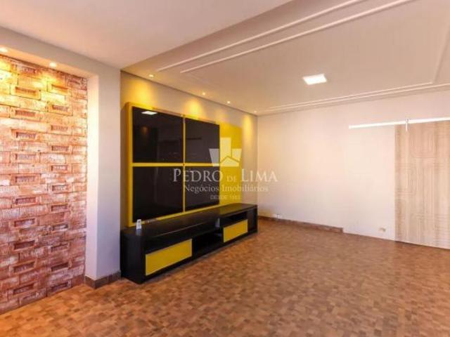 Casa de vila 3 dormitorios sendo 1 suite / edicula 5 vagas de garagem na Mooca