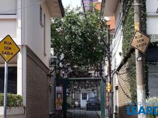 Casa De Vila