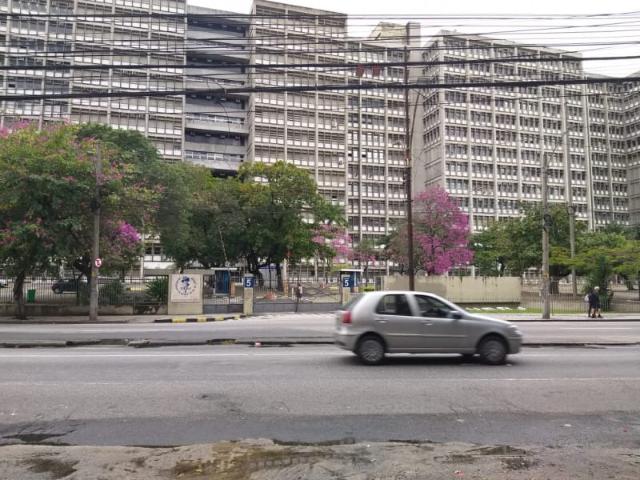 CASA DE VILA COM QUARTOS DUPLOS RIO DE JANEIRO MARACANÃ