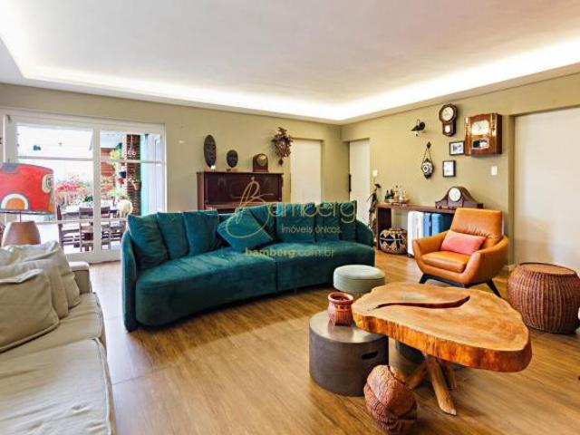 Casa de vila com total segurança