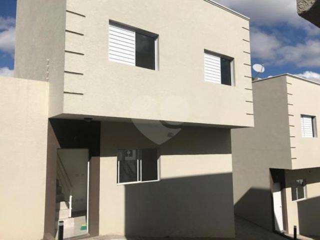 Casa de vila com 2 quartos à venda em Jardim são felipe SP
