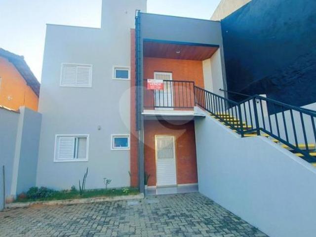 Casa de vila com 2 quartos à venda em Jardim Santa Bárbara SP