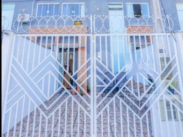 Casa de vila com 2 quartos à venda em Jardim simus SP