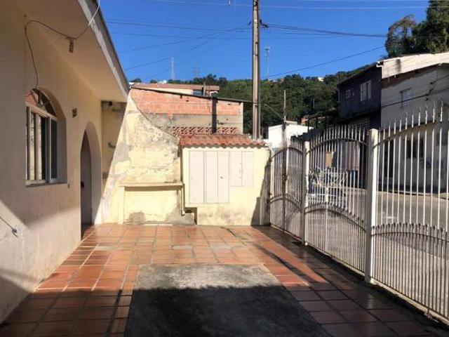 Casa de vila com 2 quartos à venda em Luiz fagundes SP