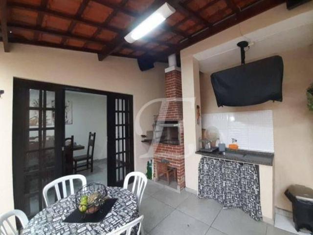 Casa de Vila com 2 quartos à venda, 230 m² por R$ 850.000