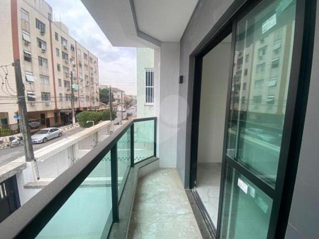 Casa de vila com 3 quartos à venda em Ponta da praia SP