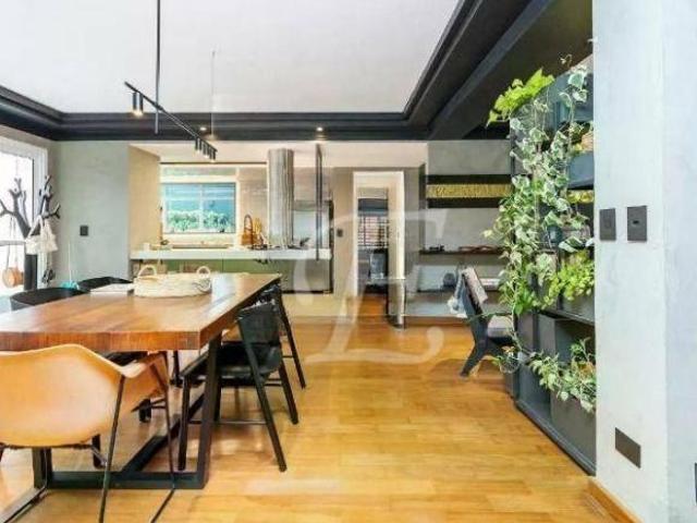 Casa de Vila com 4 dormitórios à venda, 350 m² por R$ 4.000.000 São Paulo