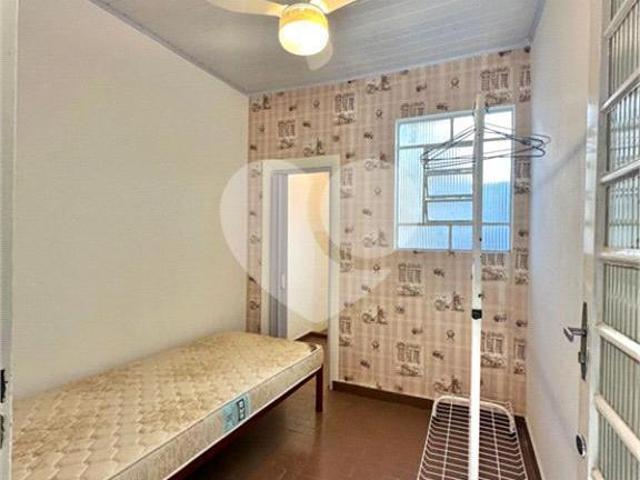 Casa de vila com 4 quartos à venda em Cambuci SP