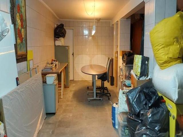 Casa de vila com 4 quartos à venda em Carandiru SP