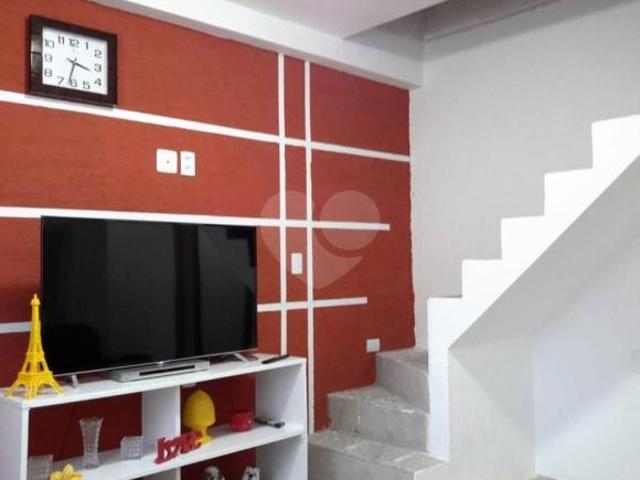 Casa de vila com 4 quartos à venda em Vila Maria Baixa SP