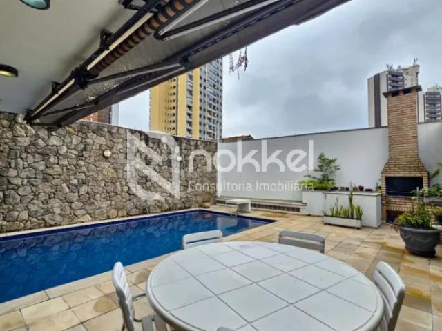 Casa de vila com 585.0 m², à venda no bairro Jardim da Saúde