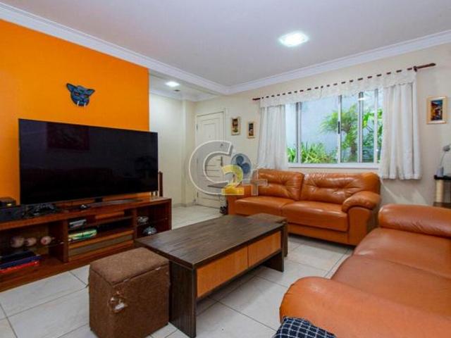 Casa de Vila à venda em Perdizes com 3 quartos, sendo 1 suíte e 2 vagas