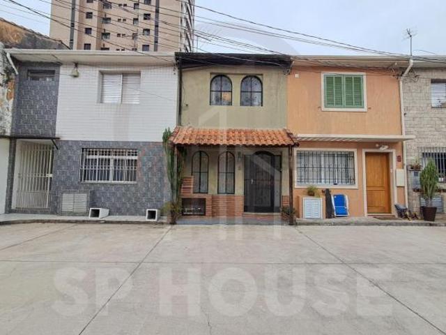 Casa de Vila à venda na Vila Mariana com 2 quartos, 2 vagas, 88m²