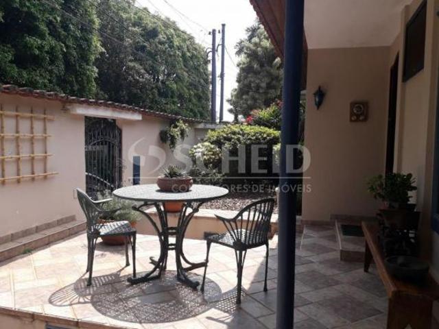 Casa de vila à venda na Granja Julieta