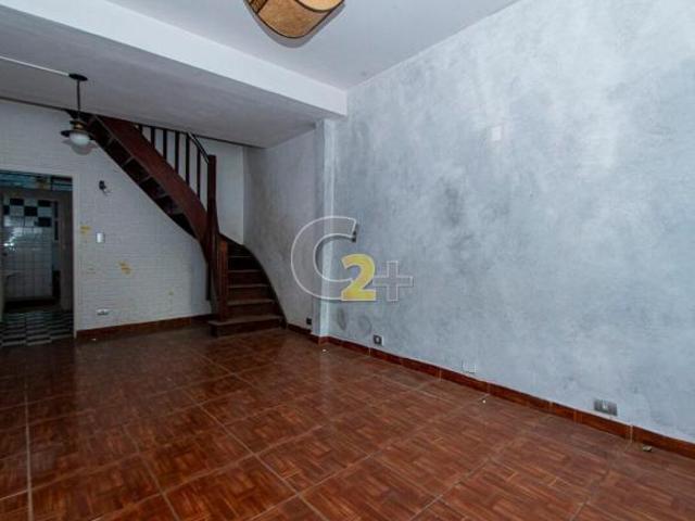 Casa de Vila à venda no Campo Belo com 2 quartos e 1 vaga