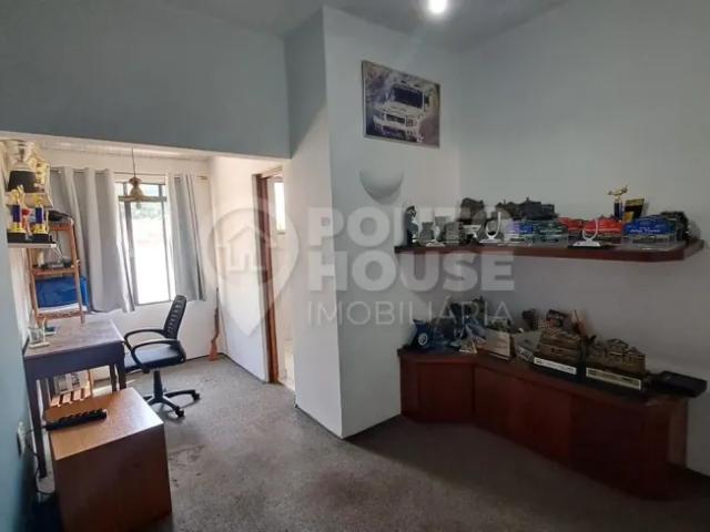 Casa de vila à venda Planalto Paulista, 3 suítes, 2 vagas, melhor local