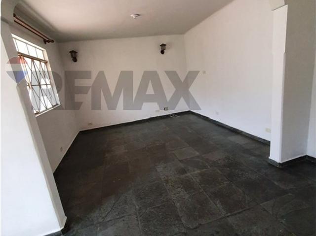 Casa de Vila Alugar, localizado em Rua Jovita, 170, Santana, São Paulo, São Paulo, 02036000 | Brasil
