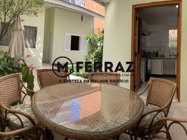 Casa de vila de 165 m² em rua sem saída no coração do Itaim!