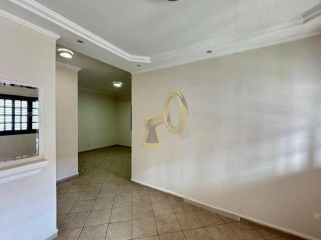 CASA DE VILA EM PINHEIROS RUA FECHADA
