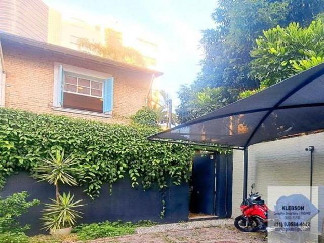 Casa de Vila Fechada à Venda e Locação PINHEIROS São Paulo SP 2 Quartos 1 VAGA Quintal Jardim