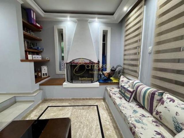 CASA DE VILA FECHADA COM GUARITA REFORMADA COM 03 DORMITÓRIOS 2 VAGAS