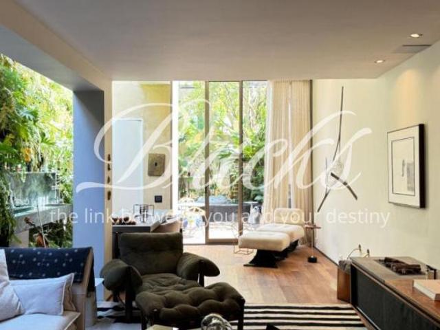 CASA DE VILA ITAIM 250M²