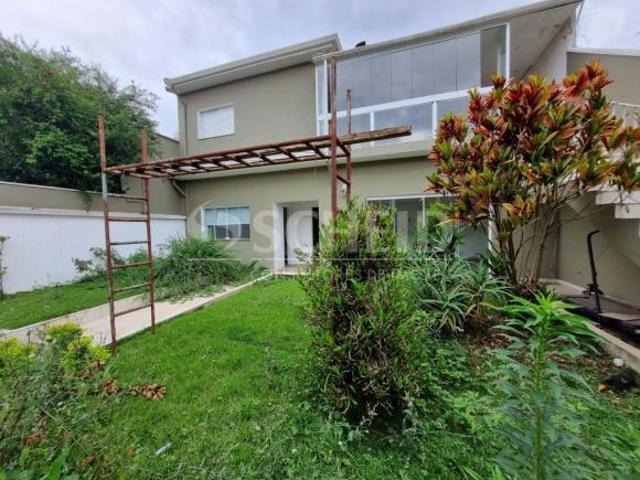 Casa de Vila no Jardim Hípico Espaço, Segurança e Conforto em um Só Lugar