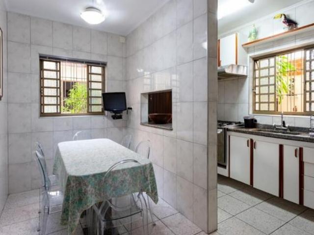 Casa de Vila no Planalto Paulista à Venda