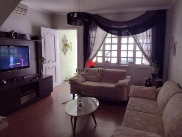 Casa de Vila na Vila Carrão com 2 dormitórios e 1 vaga coberta