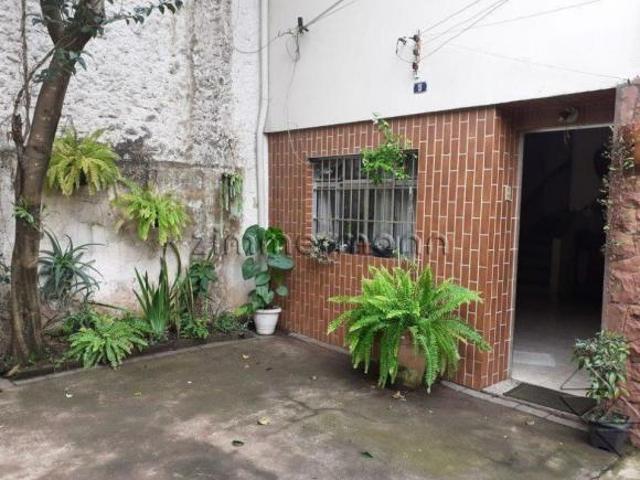 CASA DE VILA SAÚDE 2 DORMITÓRIOS 1 VAGA