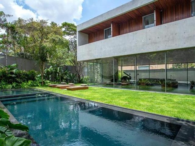 Casa de Vila seminova Alto Padrão em Alto de Pinheiros