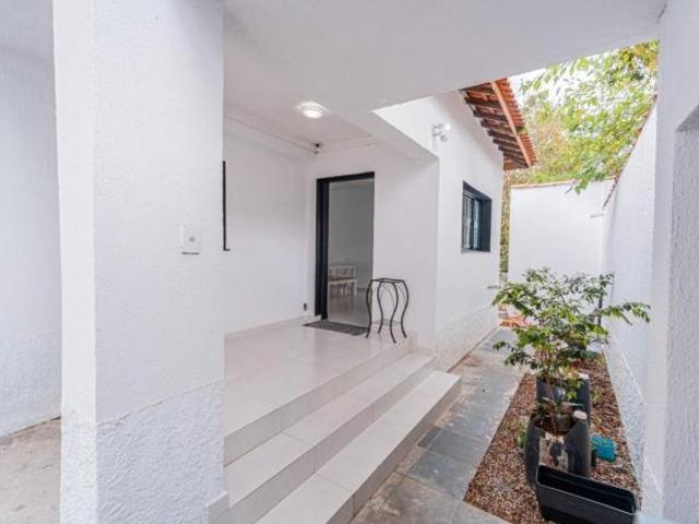 Casa de vila para venda com 3 quartos, 360m²