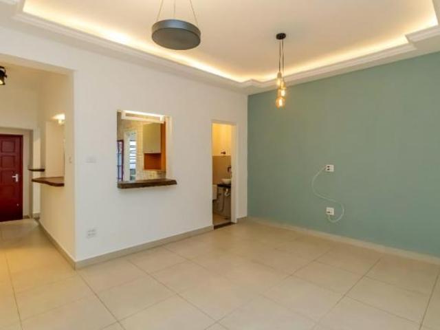 Casa de vila para venda com 2 quartos, 107m²