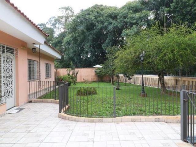 Casa de vila para venda com 4 quartos, 179m²
