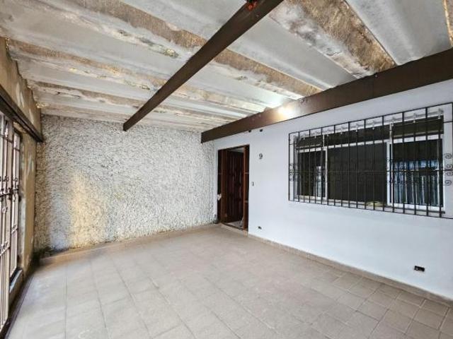 Casa de vila para venda em Vila Mascote com 4 quartos, sendo 1 suíte, 196m²