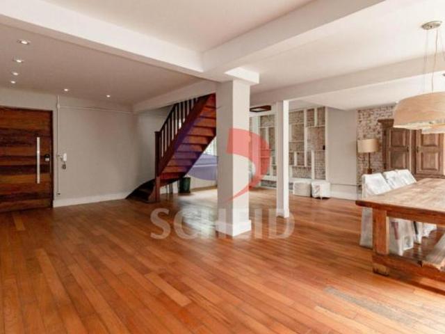 Casa de vila para venda em Vila Nova Conceição com 3 quartos, sendo 1 suíte, 149m²