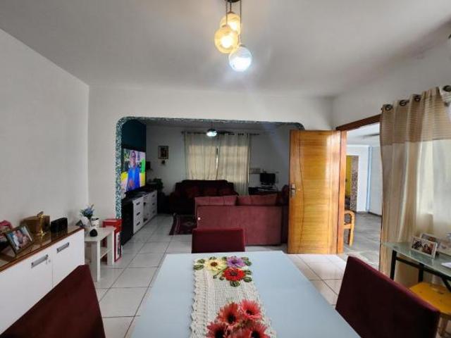 Casa de vila para venda em Vila Jaguara com 4 quartos, sendo 1 suíte, 195m²