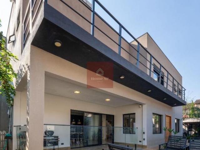 Casa de vila para venda em Brooklin Paulista com 3 quartos, sendo 3 suítes, 188m²