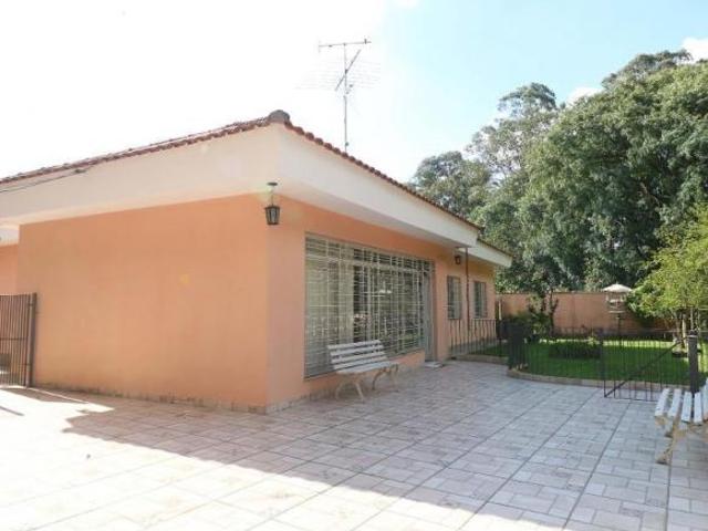 Casa de vila para venda em Jardim Peri Peri com 4 quartos, sendo 1 suíte, 179m²