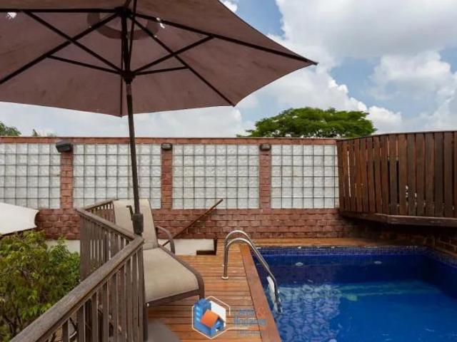 Casa de vila para venda em Planalto Paulista com 4 quartos, sendo 2 suítes, 330m²