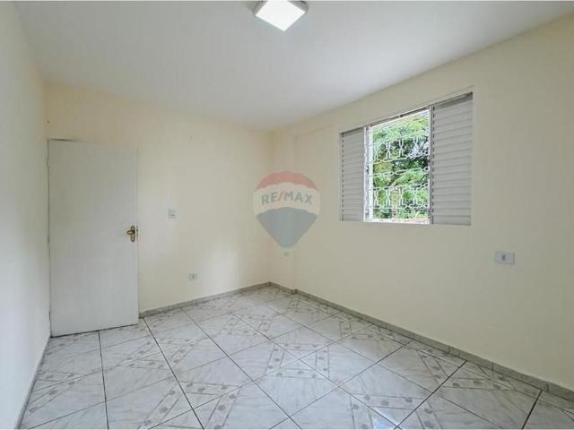 Casa de vila para locação em Jardim Mutinga com 2 quartos, 50m²