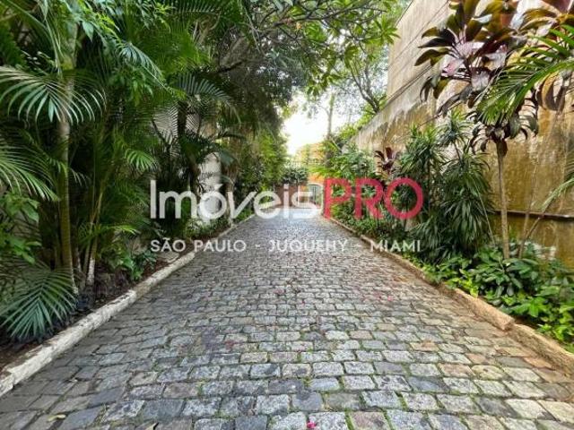 Casa de vila para reforma em terreno de 156m² na Vila Mariana !
