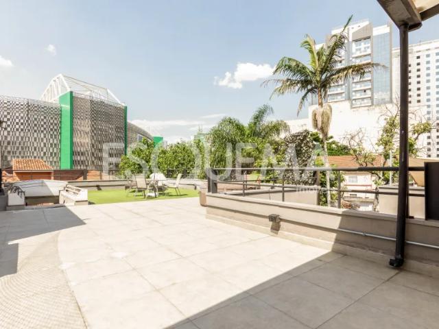 Casa de vila recém construída em Perdizes