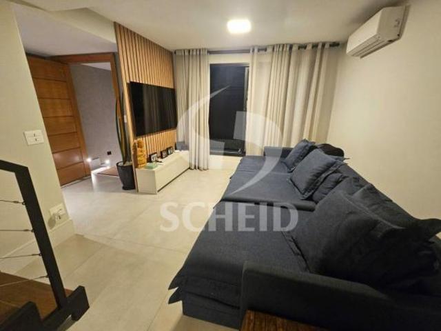 Casa de Vila Reformada no Jd Prudência. 3 dormitórios, 2 suites, 4 banheiros, 2 vagas